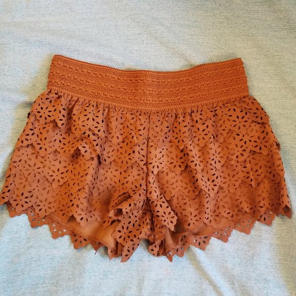 American Rag | Shorts | Nwot American Rag Cie Soft Lace Shorts Brown ...